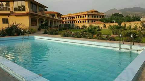 The Educators Dir Campus - Schoolvisor